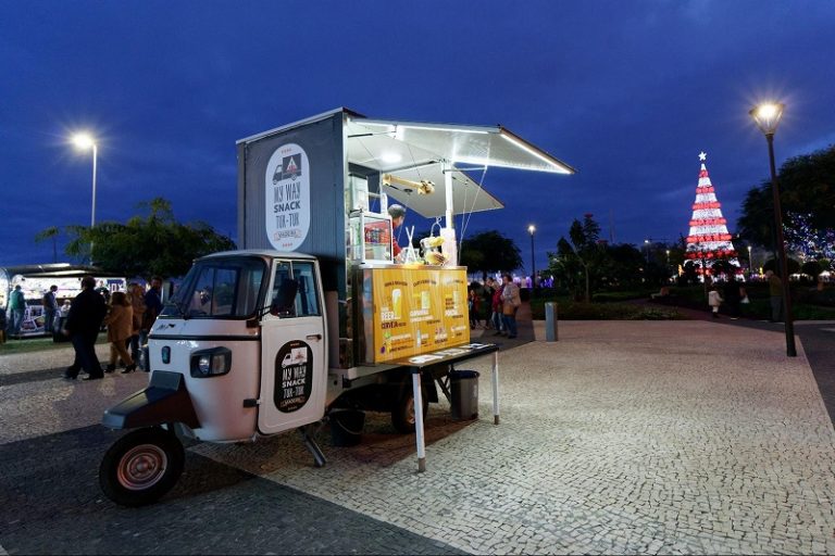 キッチンカーに装飾は必須！おすすめアイテムやデザイン制作のアイデアも紹介 Myキッチンカー 移動販売車の製作、中古車販売、開業～出店
