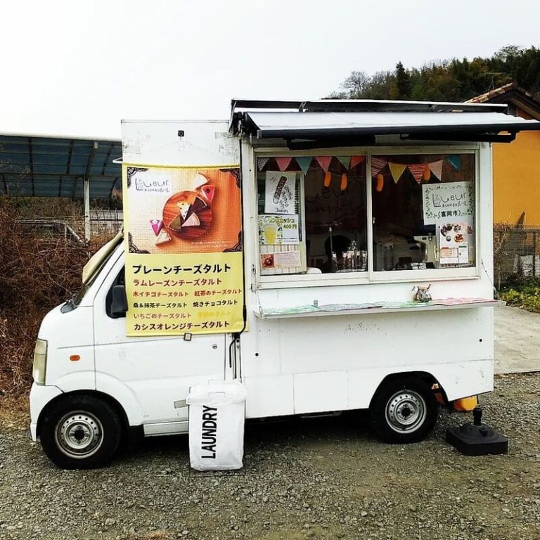 お菓子の移動販売を始めるには？必要な許可や成功のコツを解説 Myキッチンカー 移動販売車の製作、中古車販売、開業～出店サポート｜移動販売車